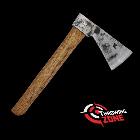 Throwing tomahawk with a compact and tactical format